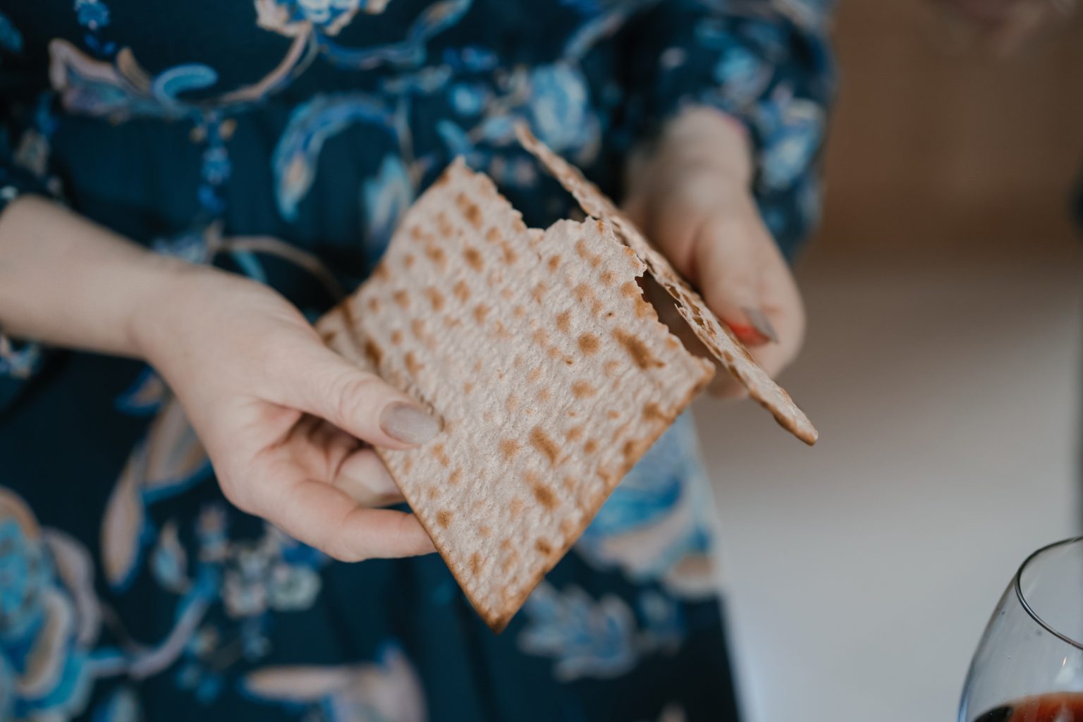Our Favorite Israeli Brands to Support Right Now Luxe Jewish Life